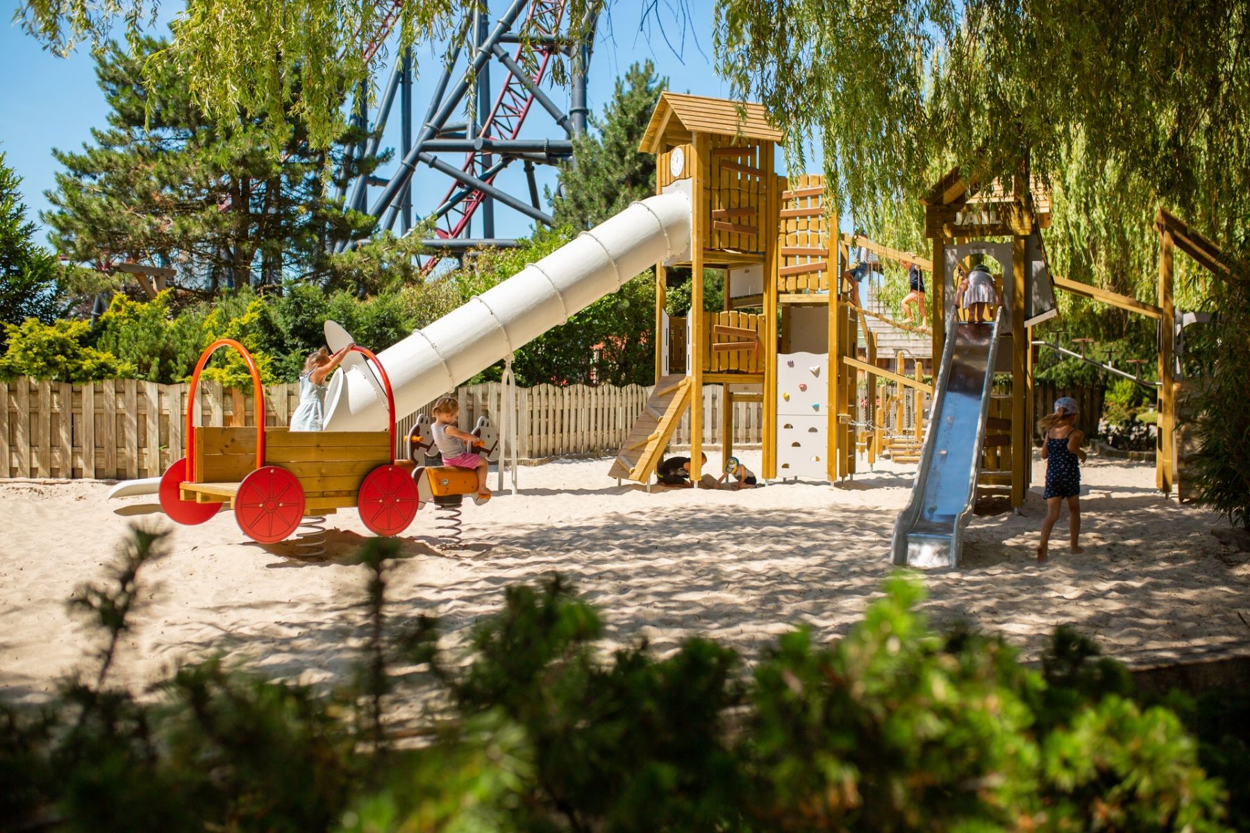 Attractie- & Vakantiepark Slagharen in Slagharen - die besten Angebote!