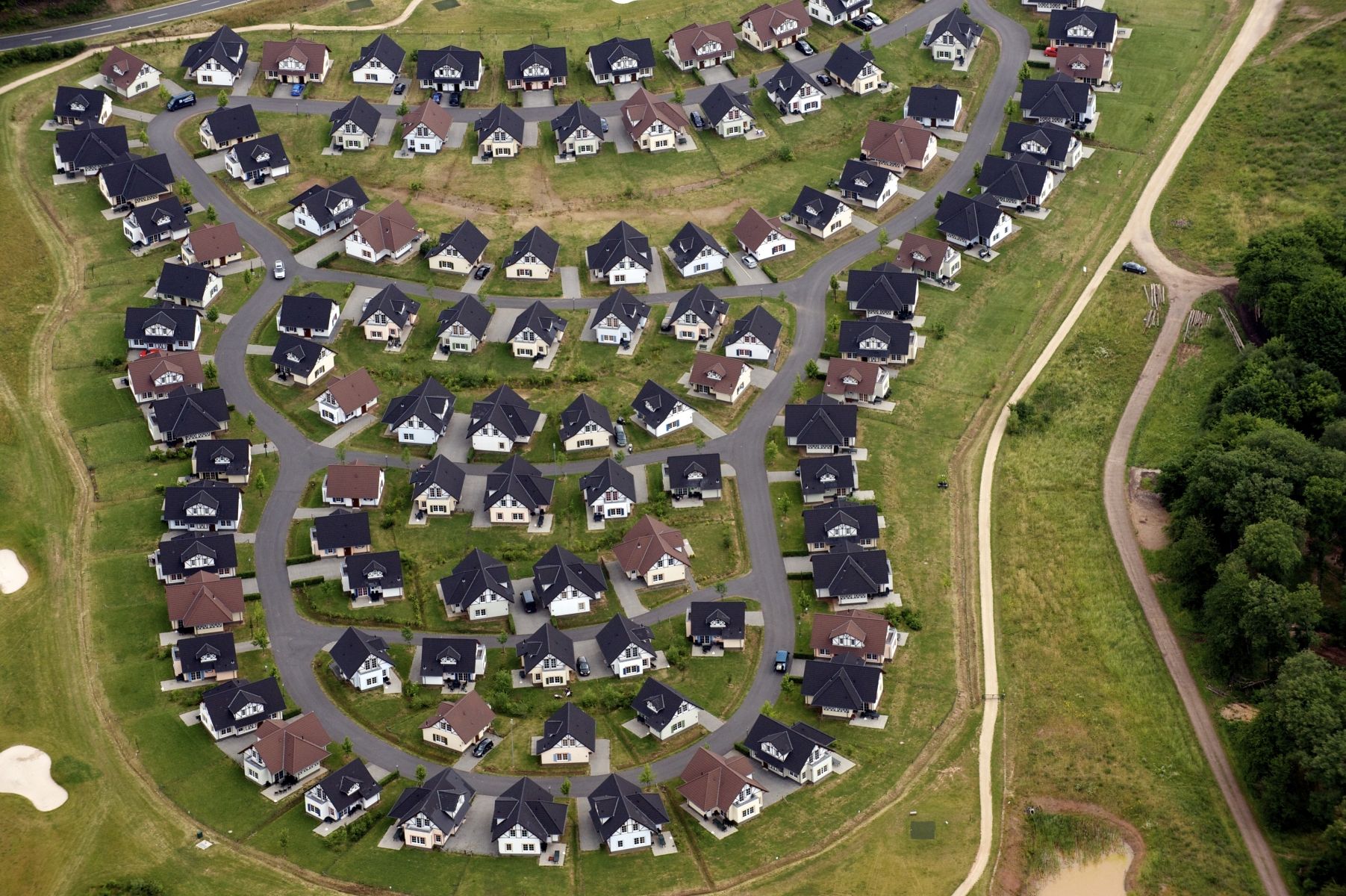 Roompot Ferienresort Cochem in Moselhöhe Ediger-Eller - the best offers!