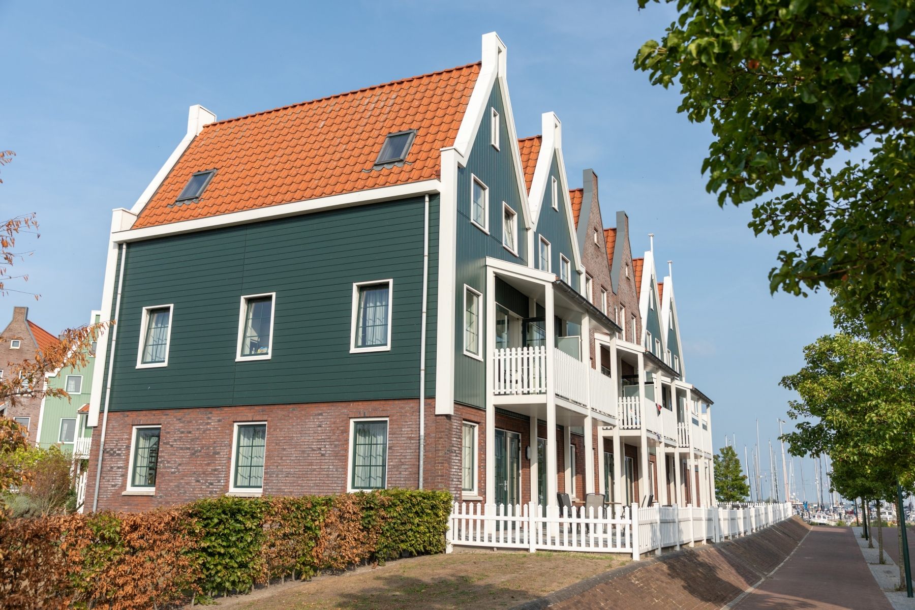 Roompot Marinapark Volendam in Volendam - the best offers!